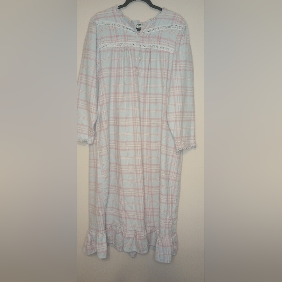Laura Ashley | Intimates & Sleepwear | Laura Ashley Brushed 0 Cotton ...